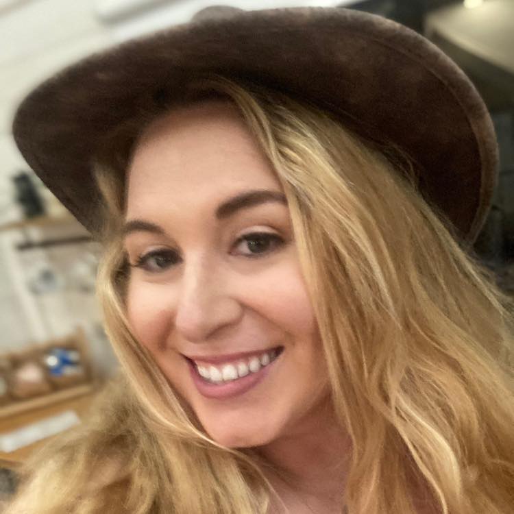 Exploring the Artistry of Alexandra Peterkin-Ditzler - Rick Ollie